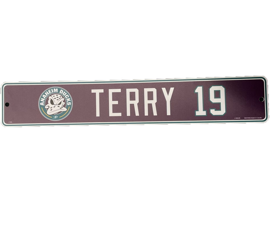 WW 3rd Terry #19 Name Sign – Anaheim Team Store